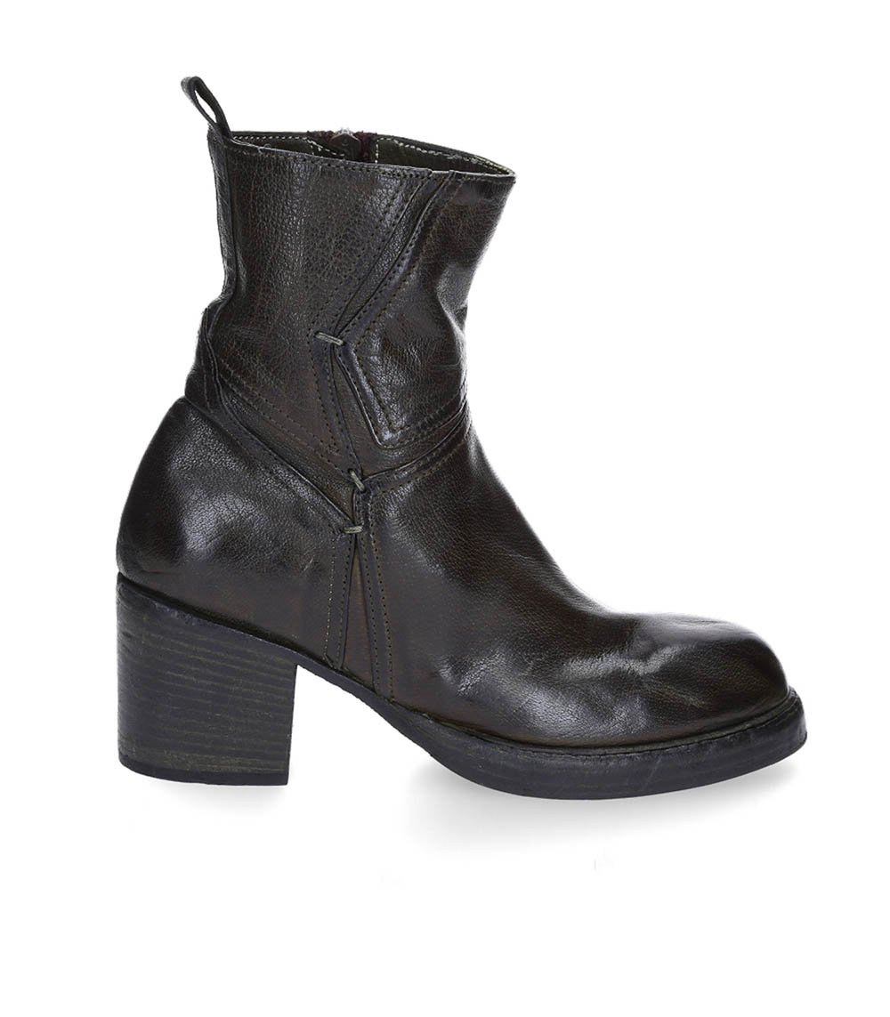 Boots avec empiècements en cuir Kaki King Tartufoli - Jane de Boy